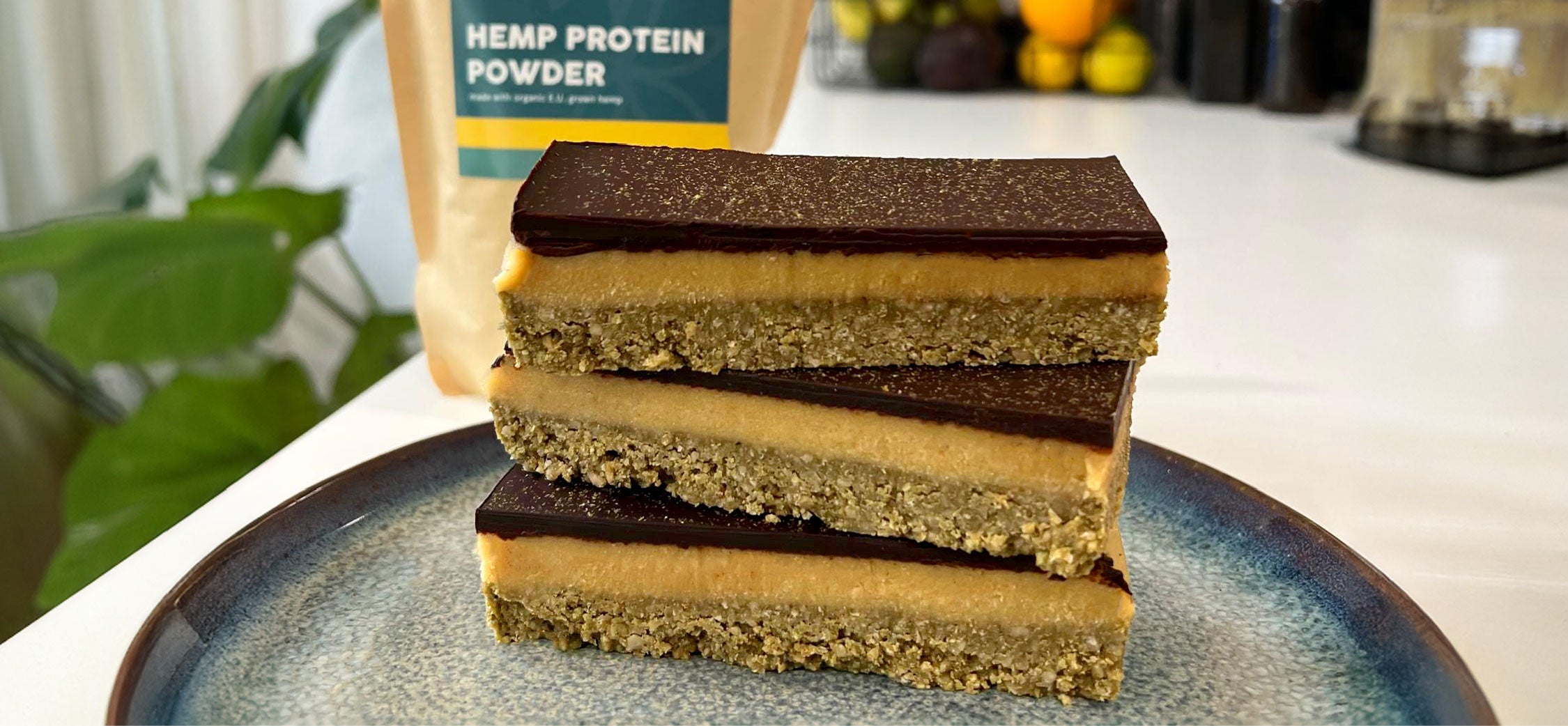 CBD Hempy Protein Slice - Little Collins CBD